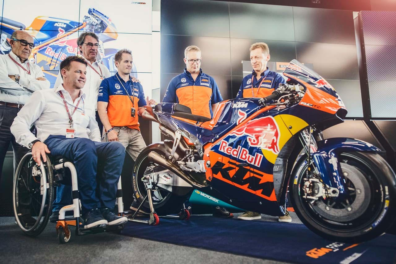 MotoGP：KTM、RC16を正式発表。カラーリングも初披露 | MotoGP | autosport web