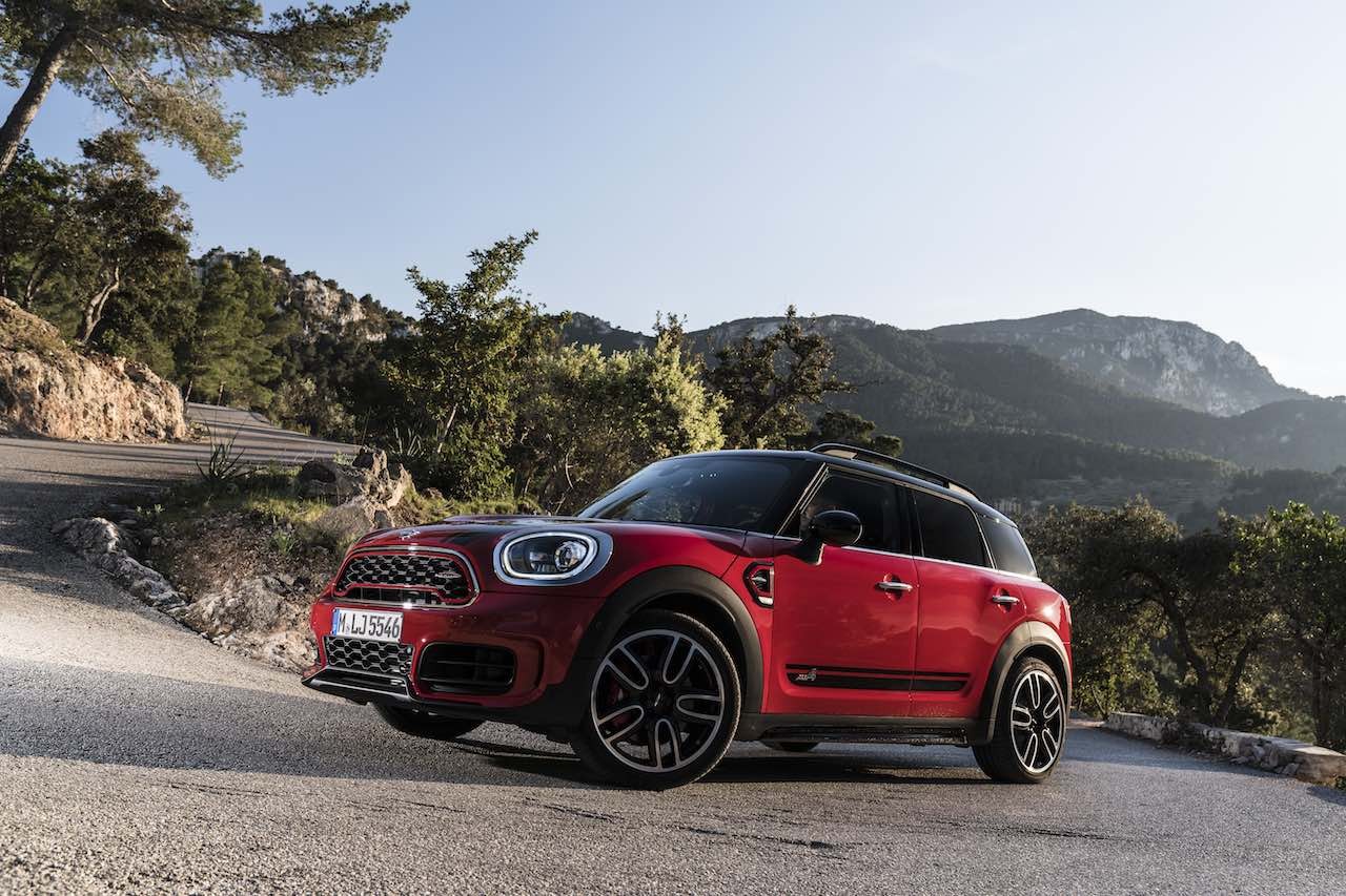 ALL4搭載のMINI史上最強版『John Cooper Works Crossover』追加 | autosport web