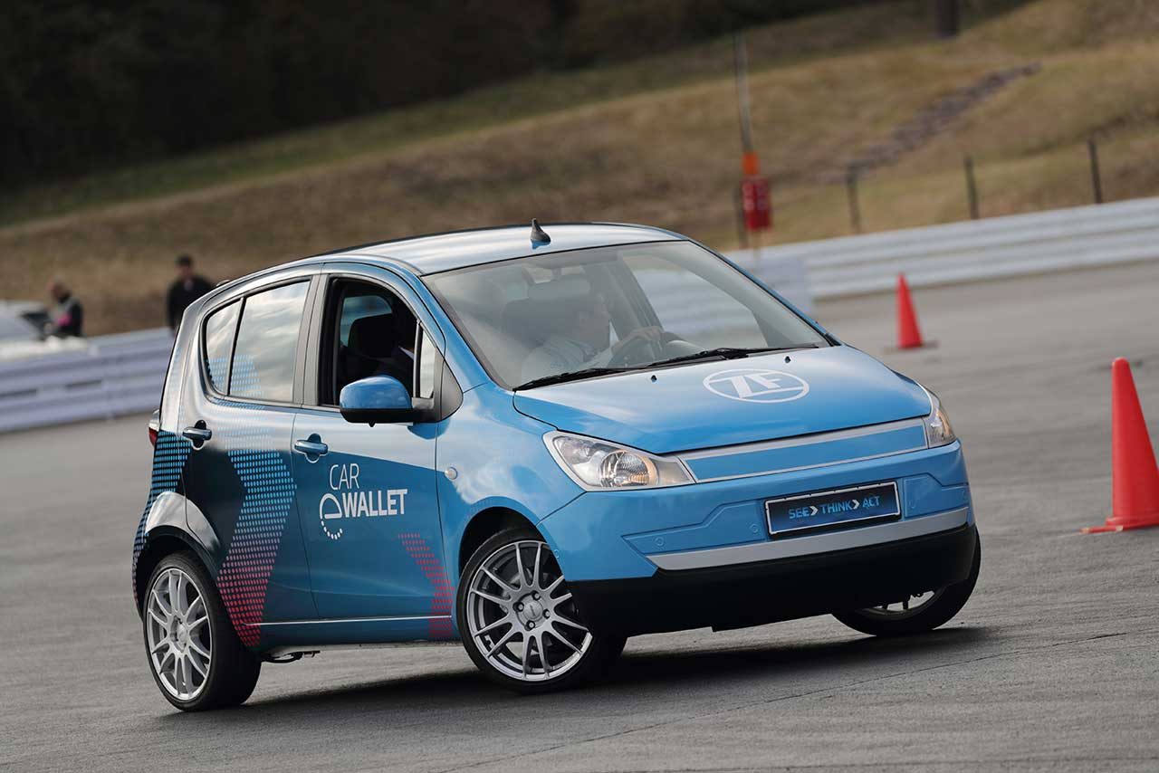 ZFジャパン、自動運転に向けた車載決済システムやADASなどの先端技術を日本で初公開 - autosport web