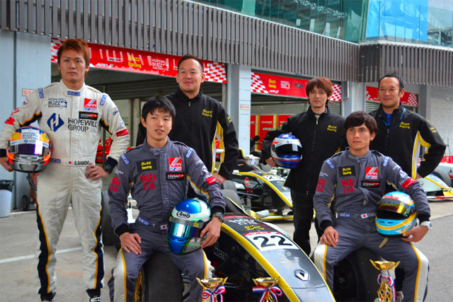 Buzz Racing、AFRで2度目のトップ4独占を達成(2) - autosport web