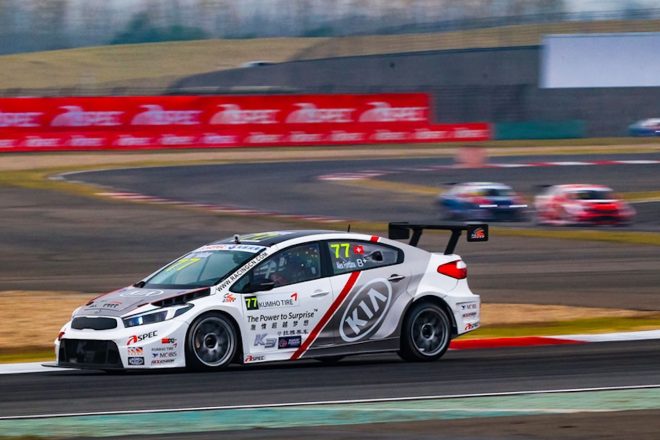 CTCC最終戦：ロブ・ハフ勝利も無念のペナルティ。海外勢の活躍でキアが王座に | autosport web