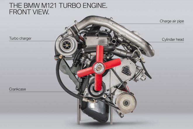 BMWのP48ターボエンジン（フロントビュー） | autosport web
