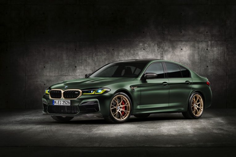 635PSの現行“M”史上最高にパワフルな『BMW M5 CS』がオンライン限定5台で登場 | クルマ | autosport web