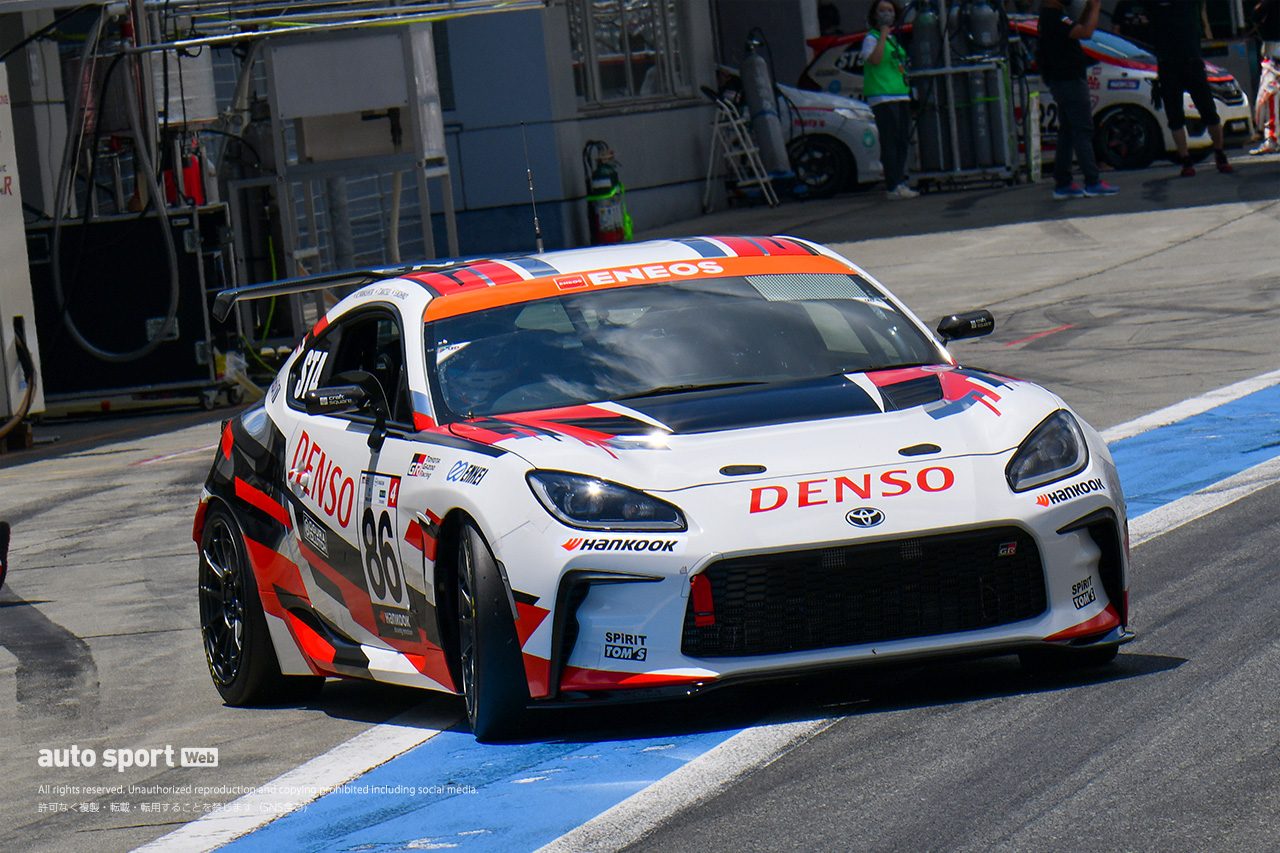 成り立ちも異なる2台のGR86がスーパー耐久第2戦富士24時間に登場。ST-4がいよいよ開幕 | 国内レース他 | autosport web