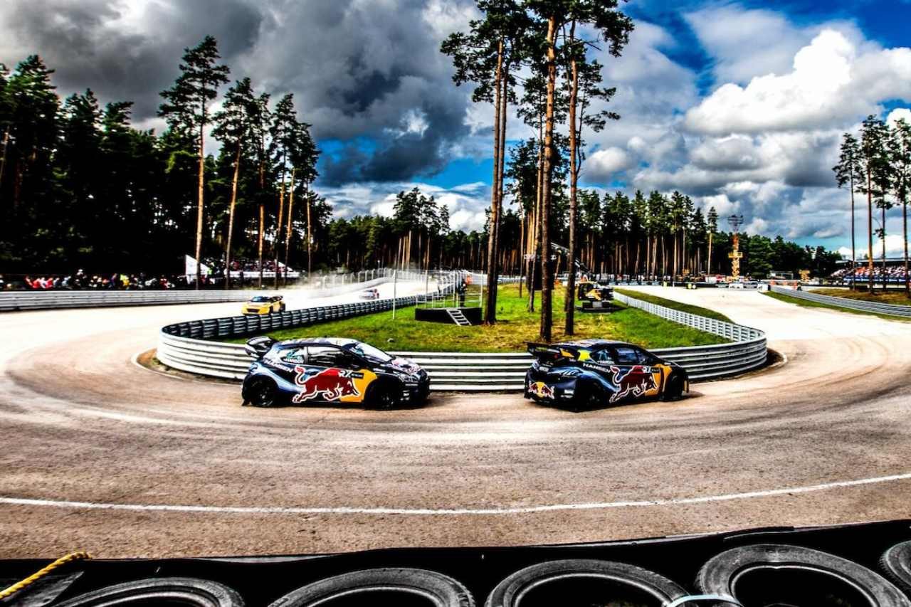 2019年王者ティミー・ハンセン（Hansen World RX Team／Peugeot 208 RX1e）は、週末を通じて弟の後塵を拝す ...