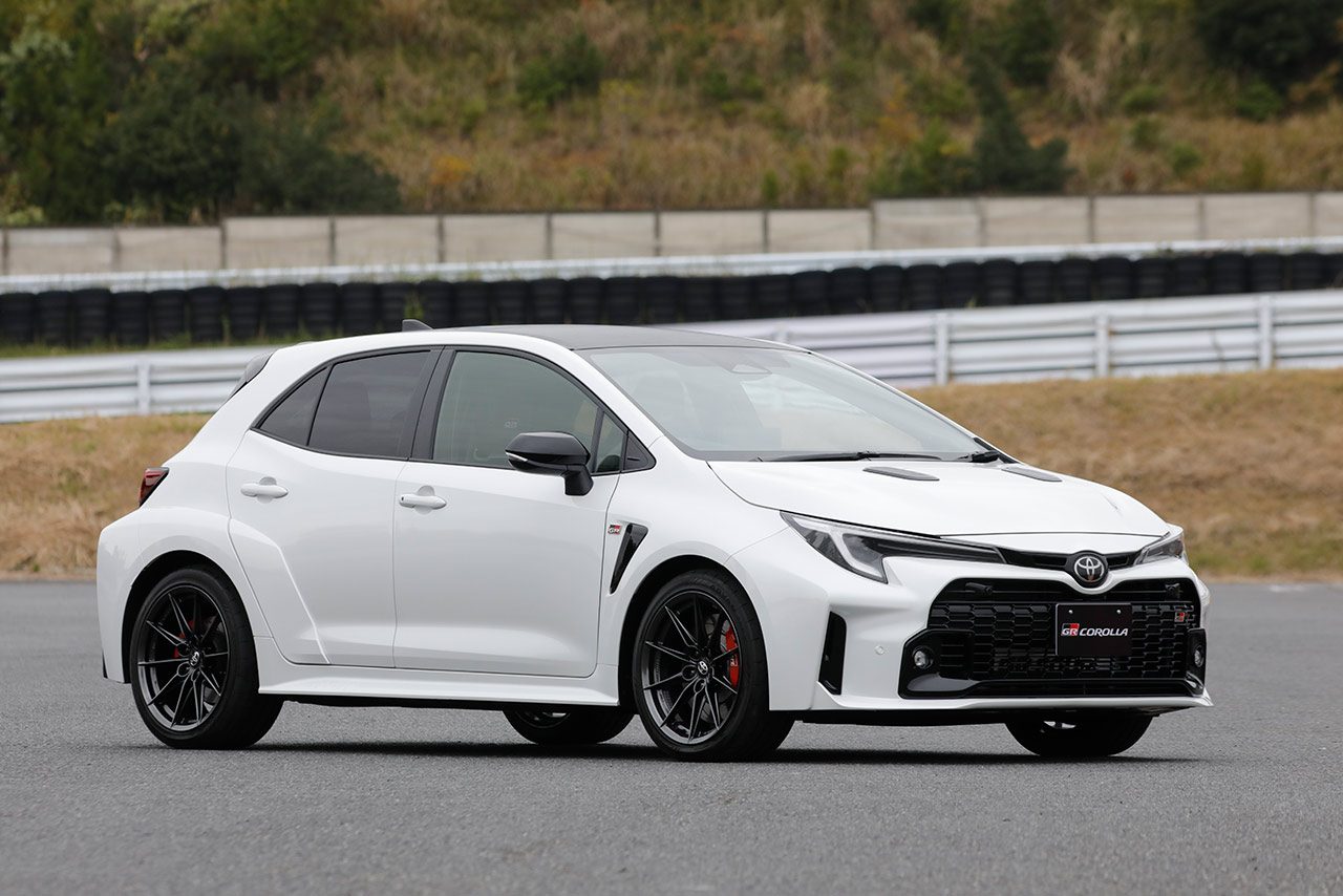 “モリゾウエディション”は、すべてが“別物”の猛獣。レースで勝つためのノウハウが注ぎ込まれたGRカローラ／GRヤリスに試乗 ...