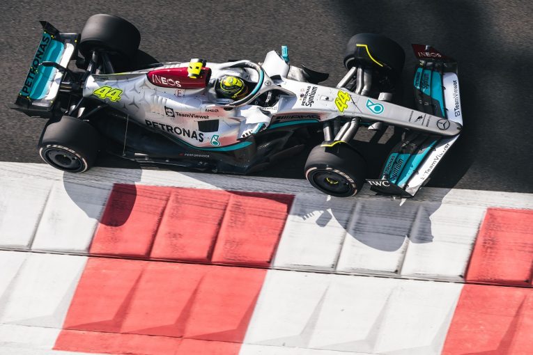 【F1チーム別技術レビュー：メルセデスW13】ポーパシングに端を発する多数の難題をもたらした基本コンセプト | autosport web