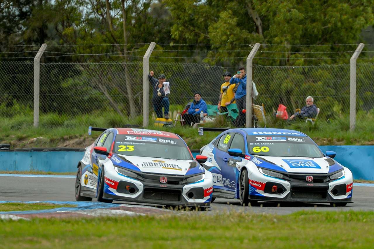 トヨタ・カローラGRS TCR同士のポール争いから一転、ホンダの新鋭が連勝／TCRサウスアメリカ第2戦 | autosport web