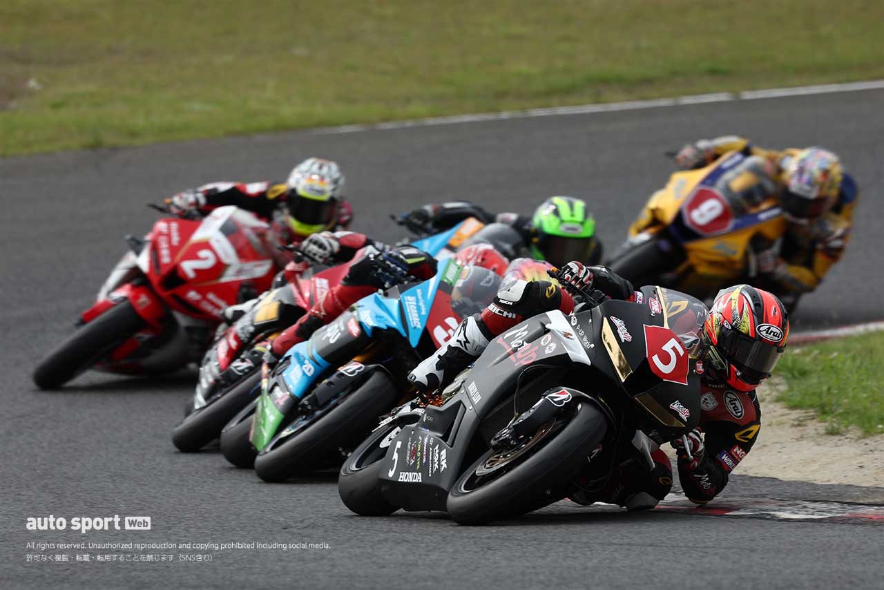 ST600 Race2トップ争い | autosport web
