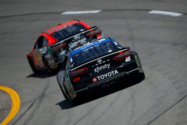 RFK陣営が躍進。クリス・ブッシャーとチームにとって終盤戦での今季初勝利に／NASCAR第22戦 | autosport web