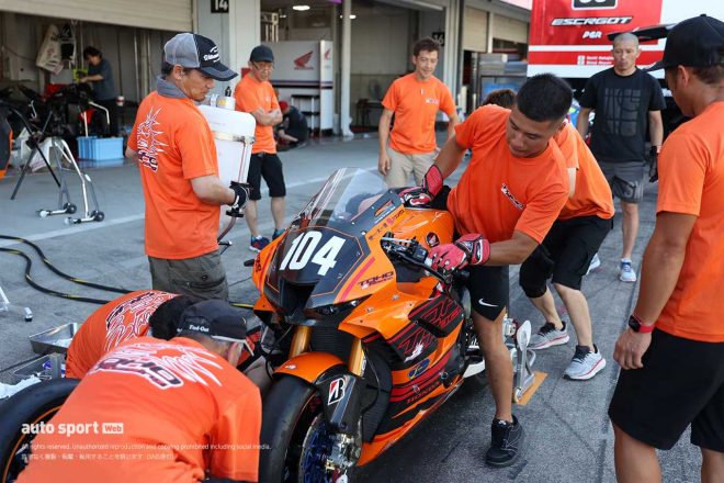 Motobox Kremer Racing #65 By Favorite Factory／2023鈴鹿8耐 搬入日 | autosport web