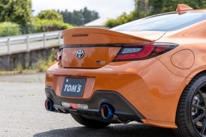 『TOM’S GR86 TS』のオプションではタイヤ（POTENZA RE-71RS）ホイール（TWF04）が設定6 | autosport web