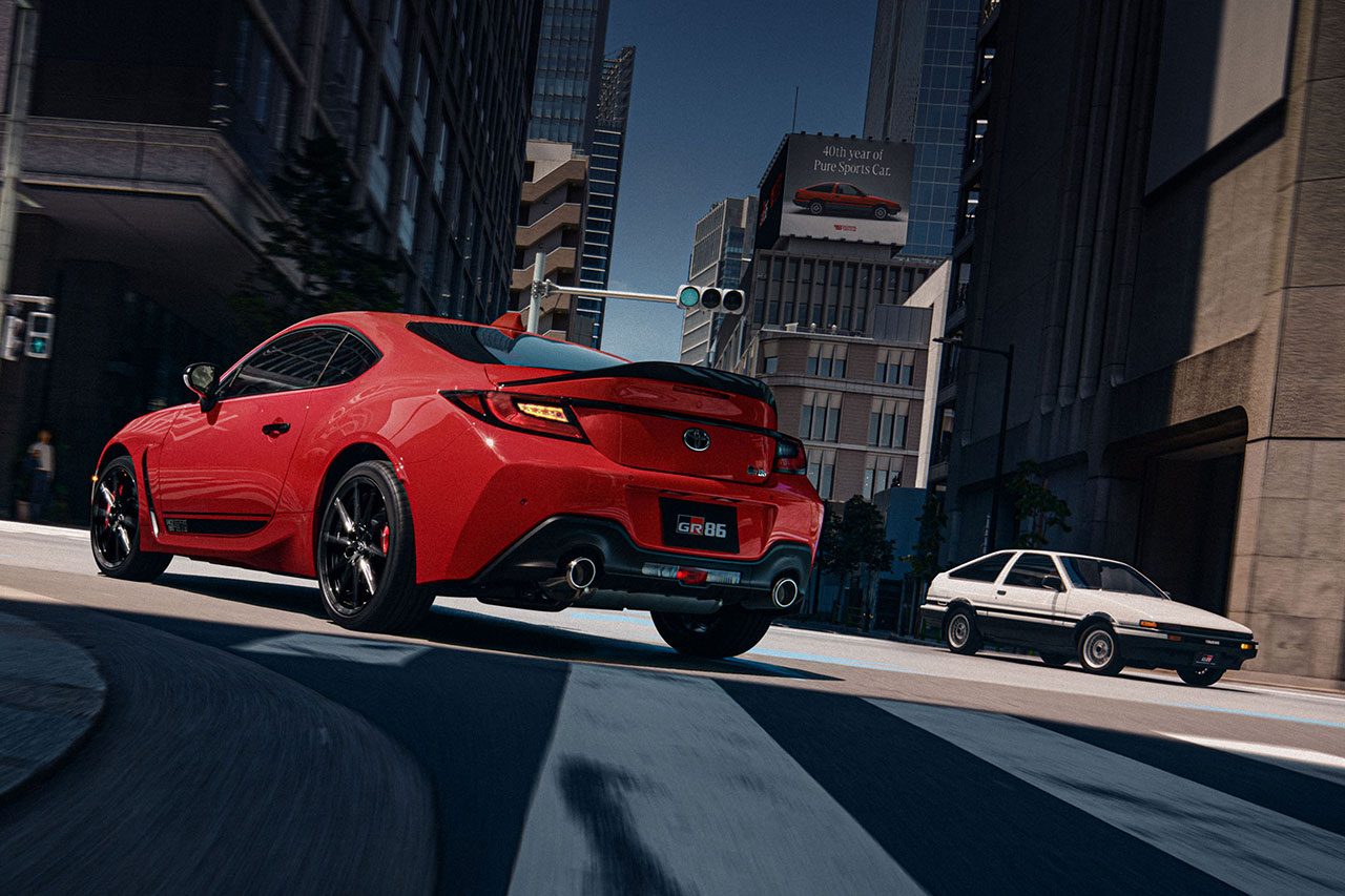 トヨタ、GR86を一部改良。祖であるAE86生誕40周年を記念する特別仕様車も追加 | autosport web