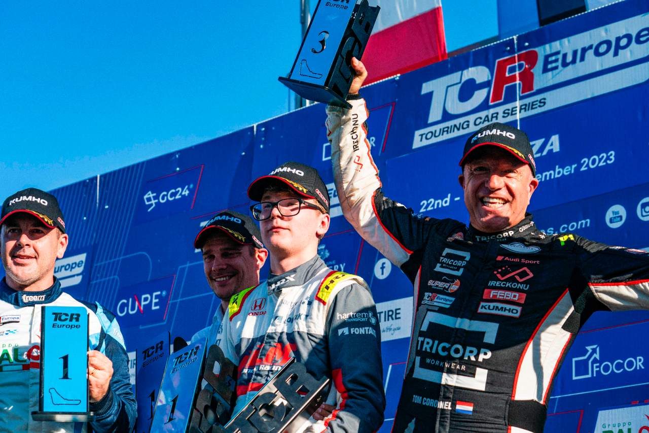 アウディの新鋭パウエルに続き、新型FL5ホンダ・シビックRが初優勝を達成／TCRヨーロッパ第6戦 - autosport web