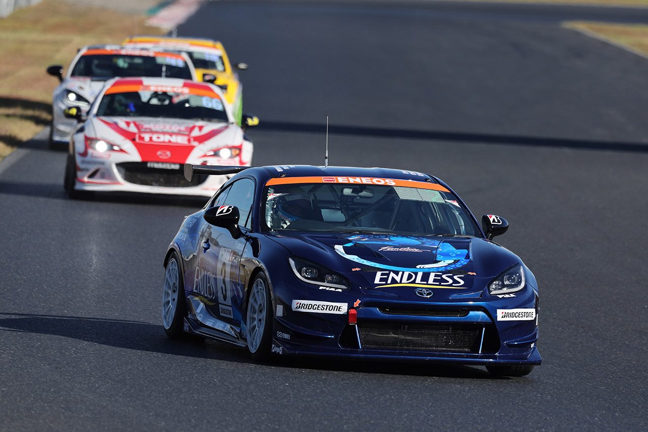 ENDLESS GR86（坂裕之／小河諒／菅波冬悟） | autosport web