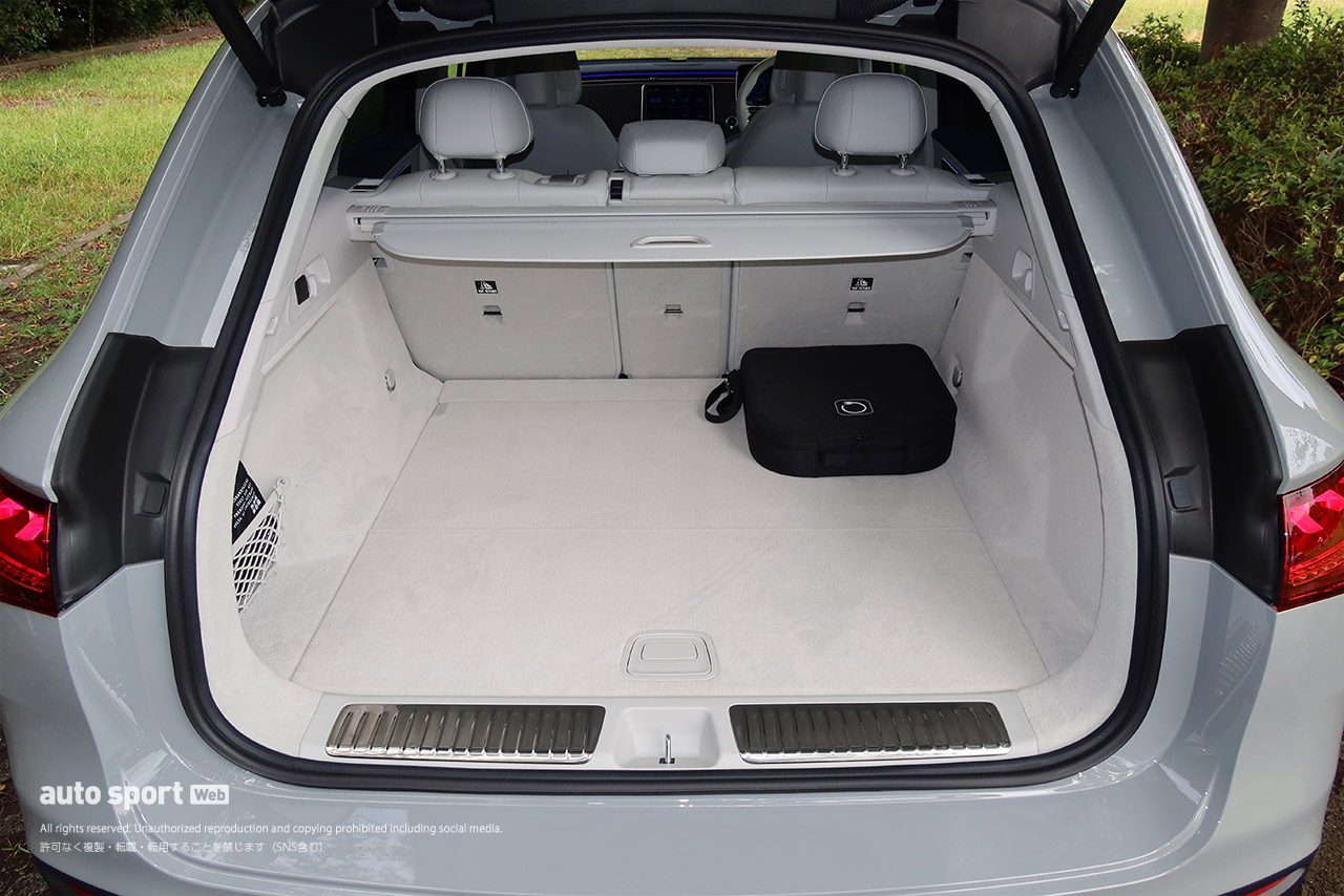 メルセデス、第四弾のEVは最新技術が集結した“空力マシン”／EQE 350 4MATIC SUV試乗 | autosport web