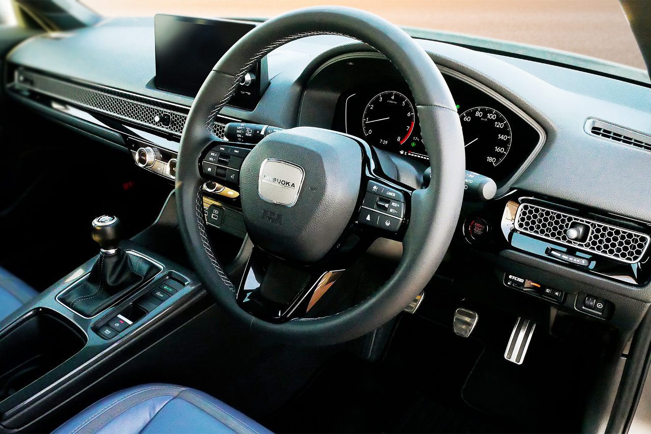 ミツオカ、創業55周年の記念モデル『M55コンセプト』を発表。東京と富山で特別展示を実施 | autosport web