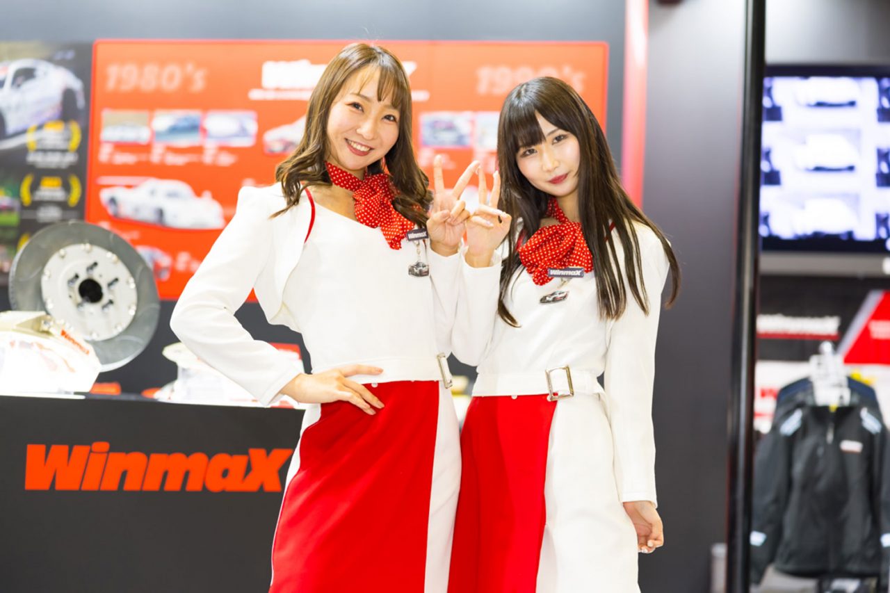 東京オートサロン2024コンパニオンギャラリー麻倉美海、詩月かりん／WinmaX | autosport web