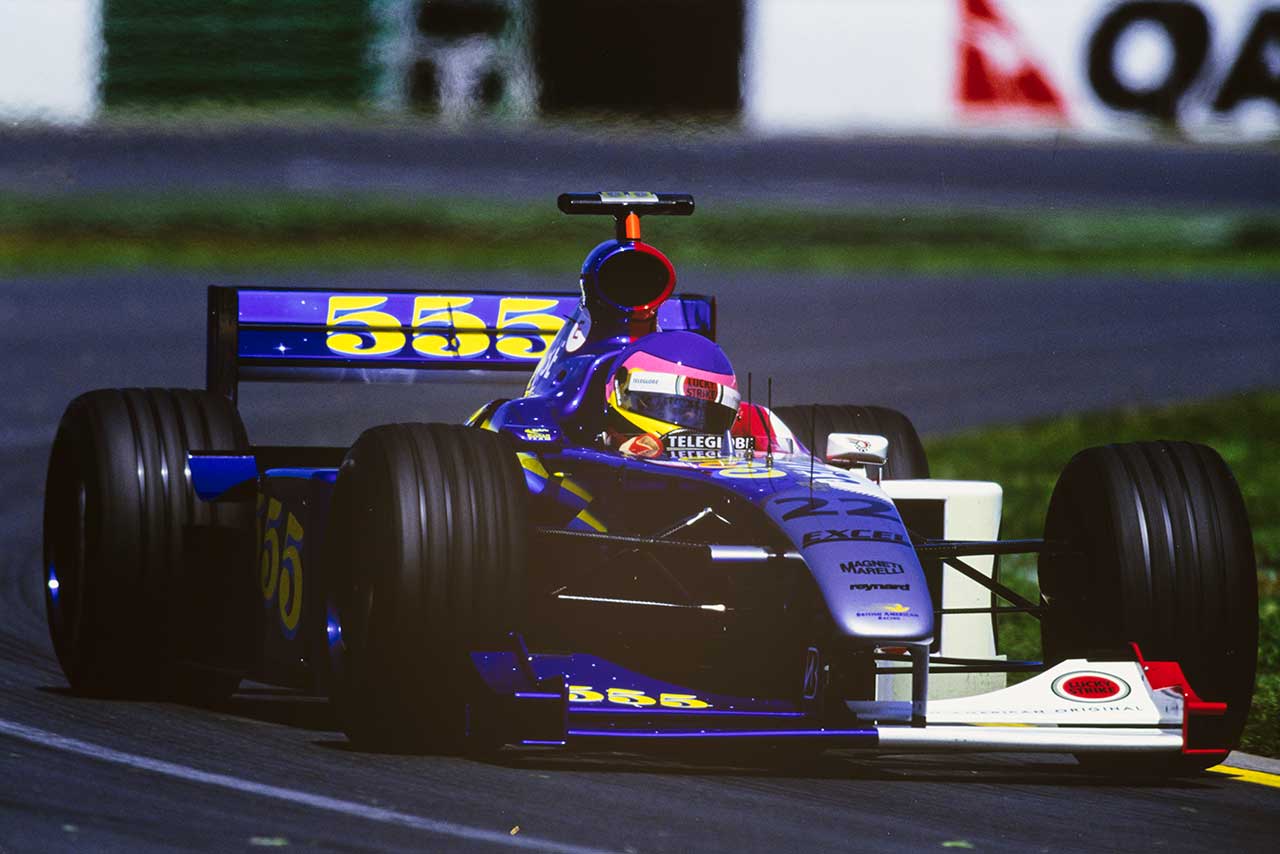 ジャック・ビルヌーブ（B・A・R 01） | autosport web